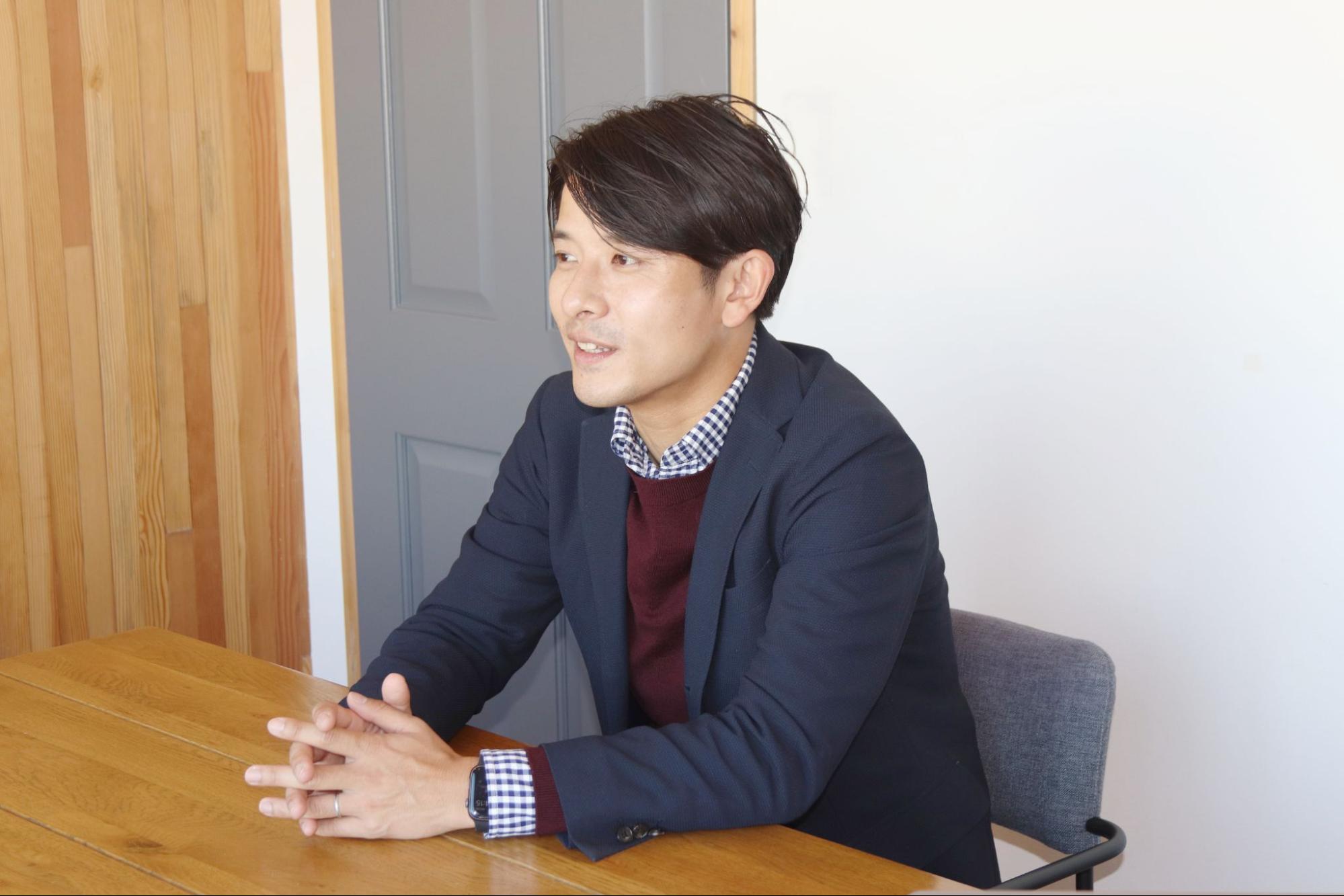 【地方×HR#05】grooves 根来氏に聞く 地方銀行とともに取り組む地方DX | HRog | 人材業界の一歩先を照らすメディア